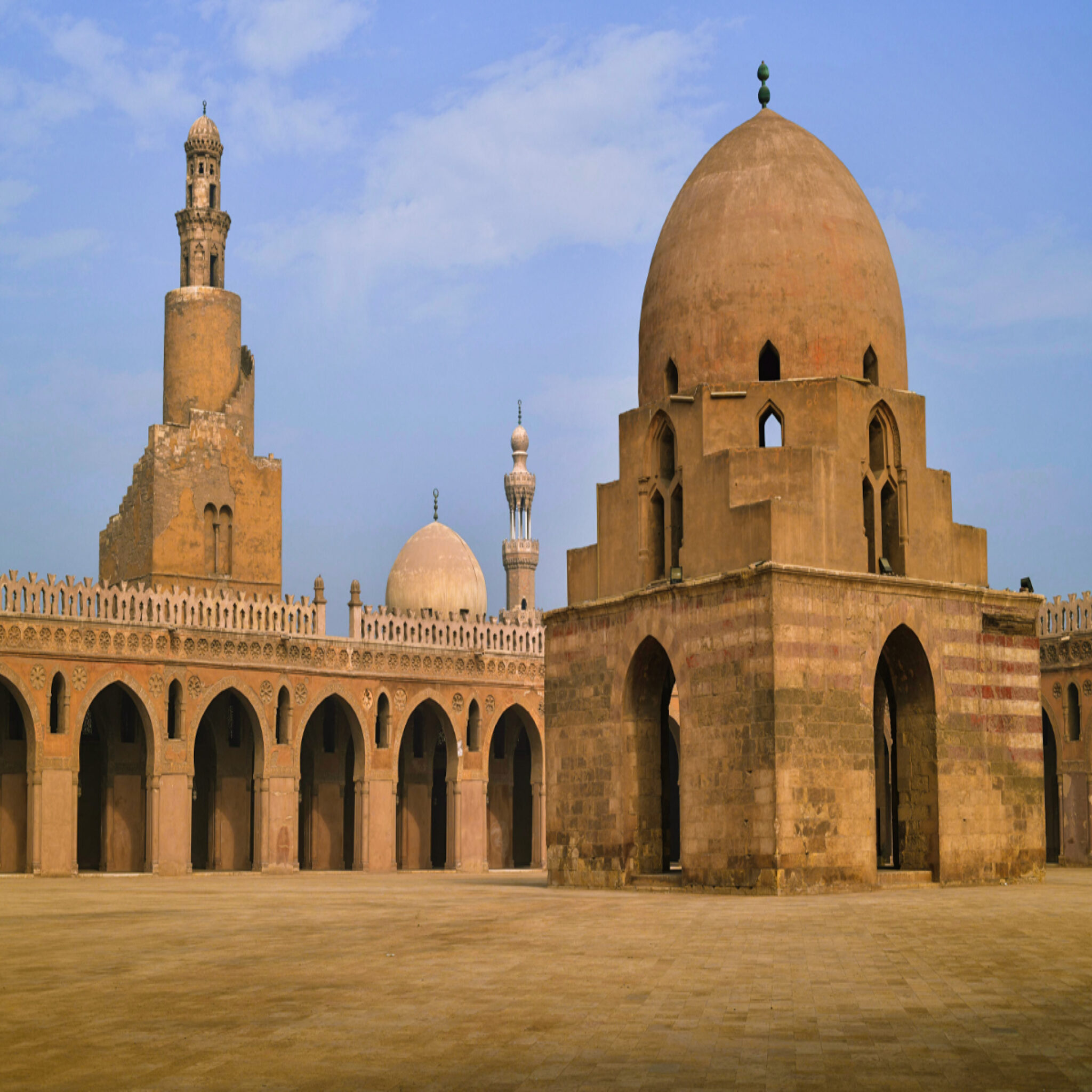 Al-Hussein Mosque Cairo | Mosque of Sayyidna Al-Hussein | Islamic Cairo